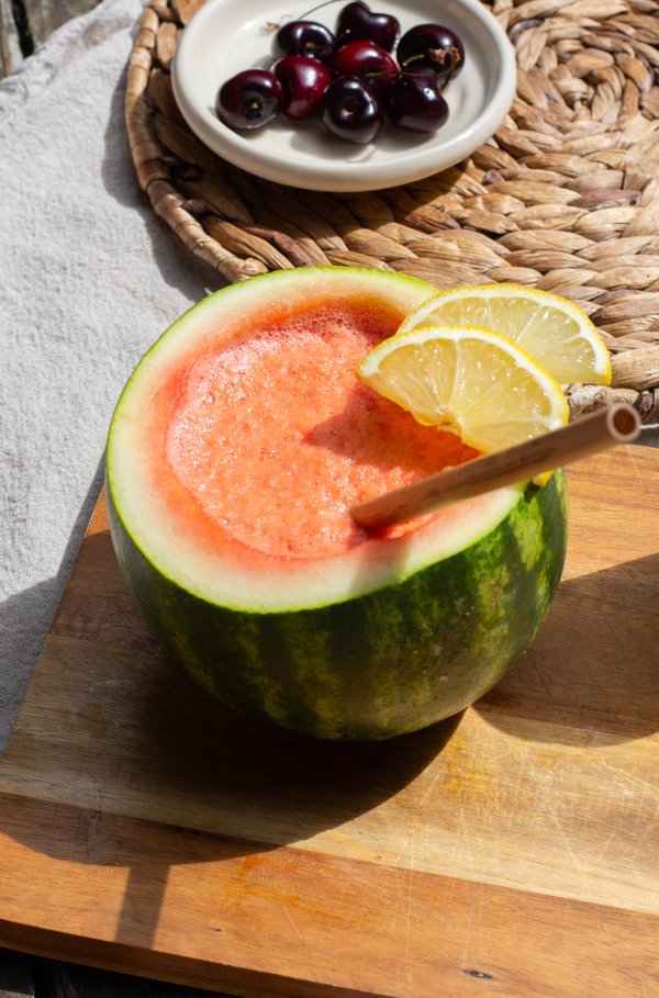 Cocktail de pastèque entière mixée · Patate & Cornichon