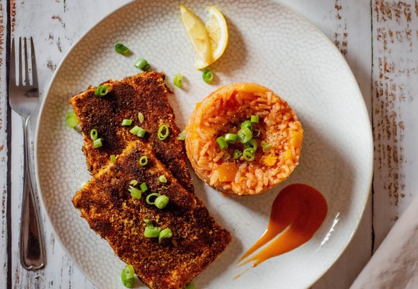 Tofu pané et riz aux légumes one pot · Patate & Cornichon